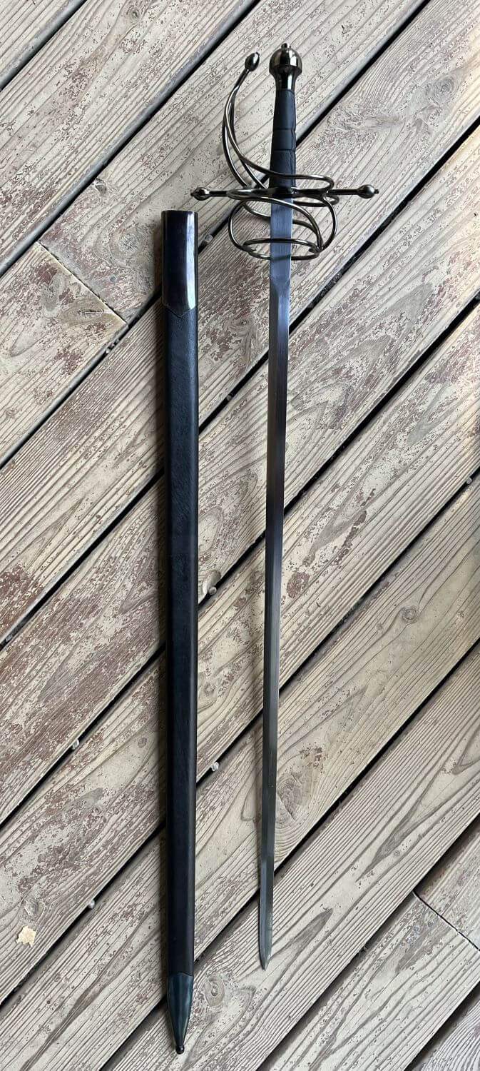 Renaissance Rapier: 17th Century Ambidextrous Design – Kingdomofarms
